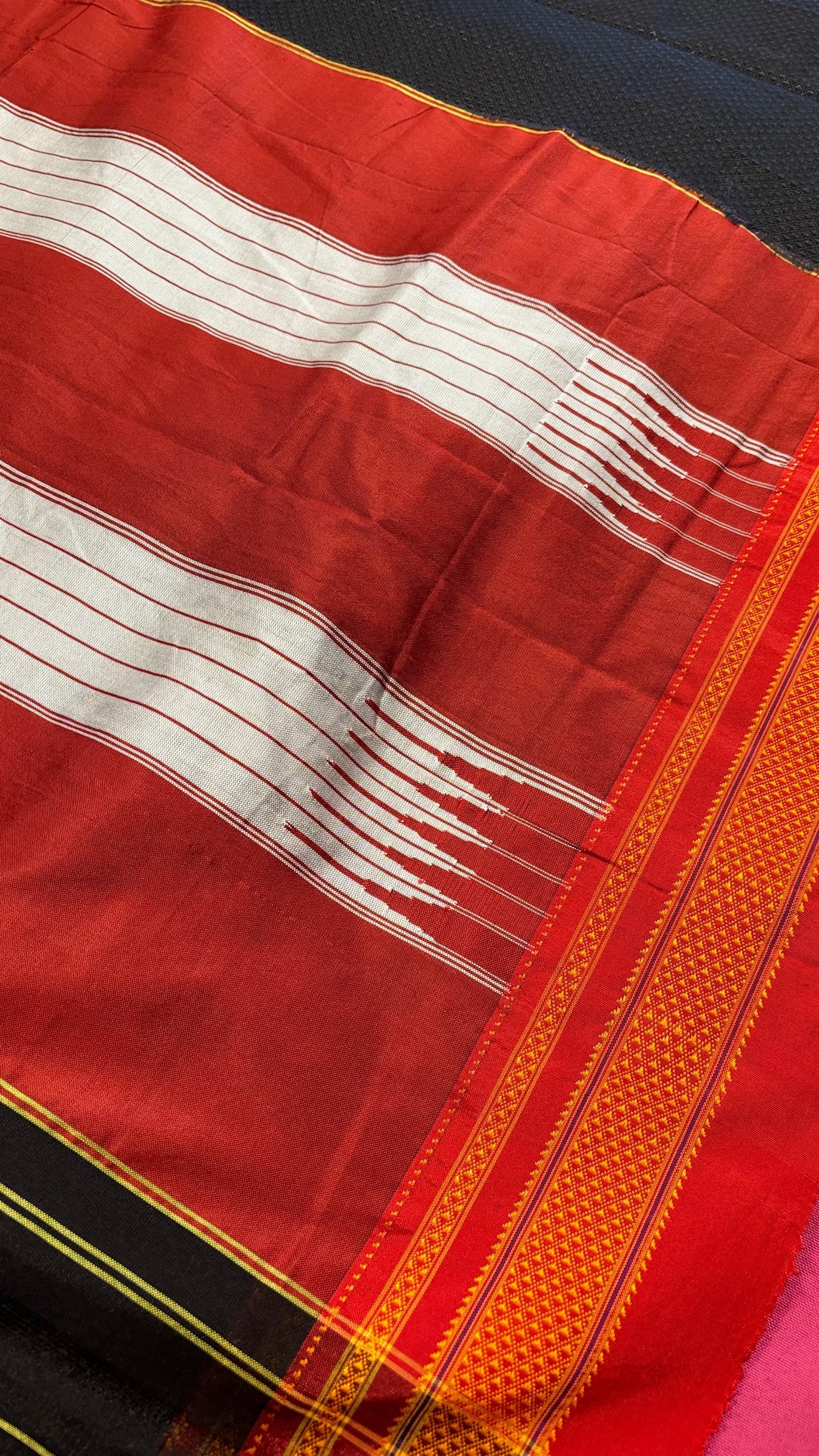 Khun Black Saree Traditional Marathi Khun Saree in Black With Fall Pico ...