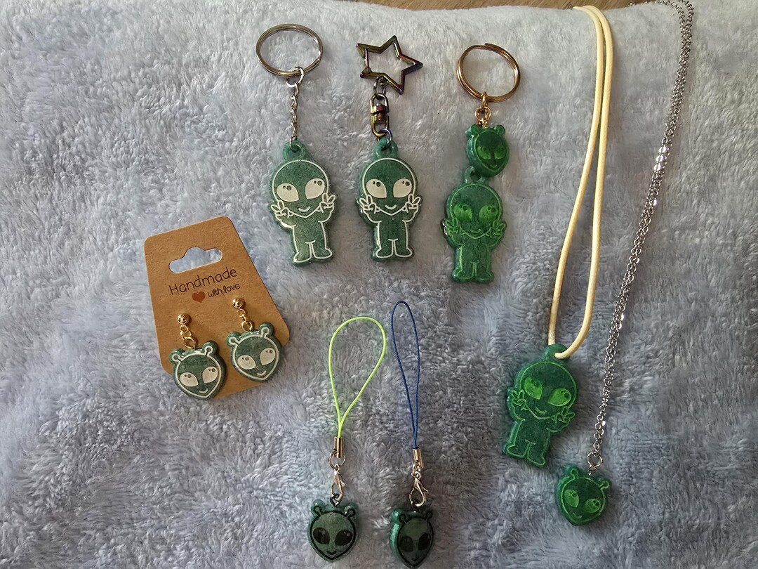 Alien Accessories - Etsy