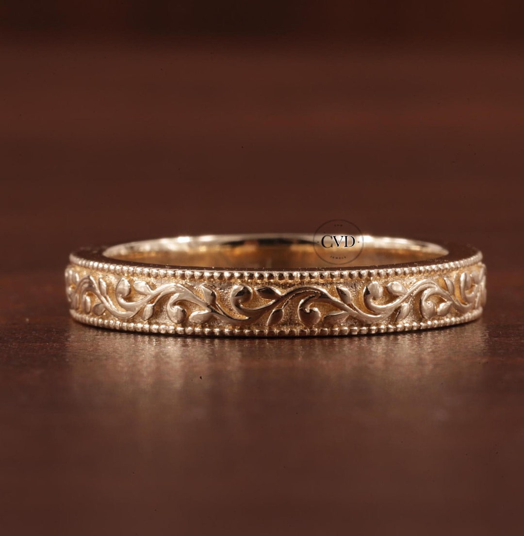 Women’s Vintage Style Wedding Band, Floral Wedding Band, Gold Wedding ...