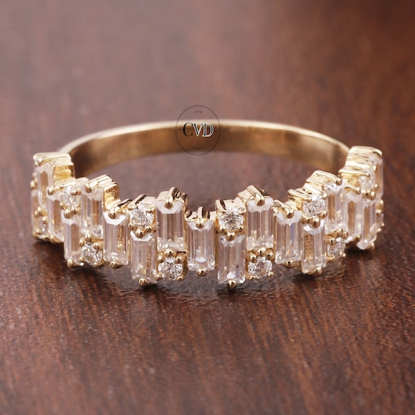 Staggered - Etsy