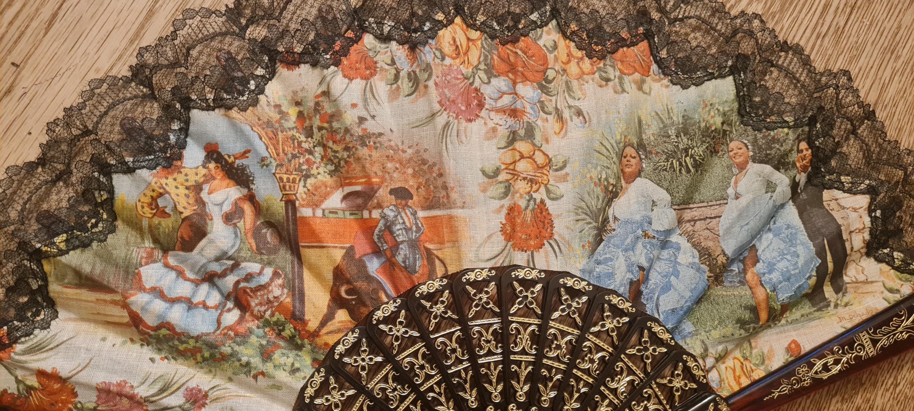 2 X Vintage Fabric and Lace Spanish Hand Fans - Etsy