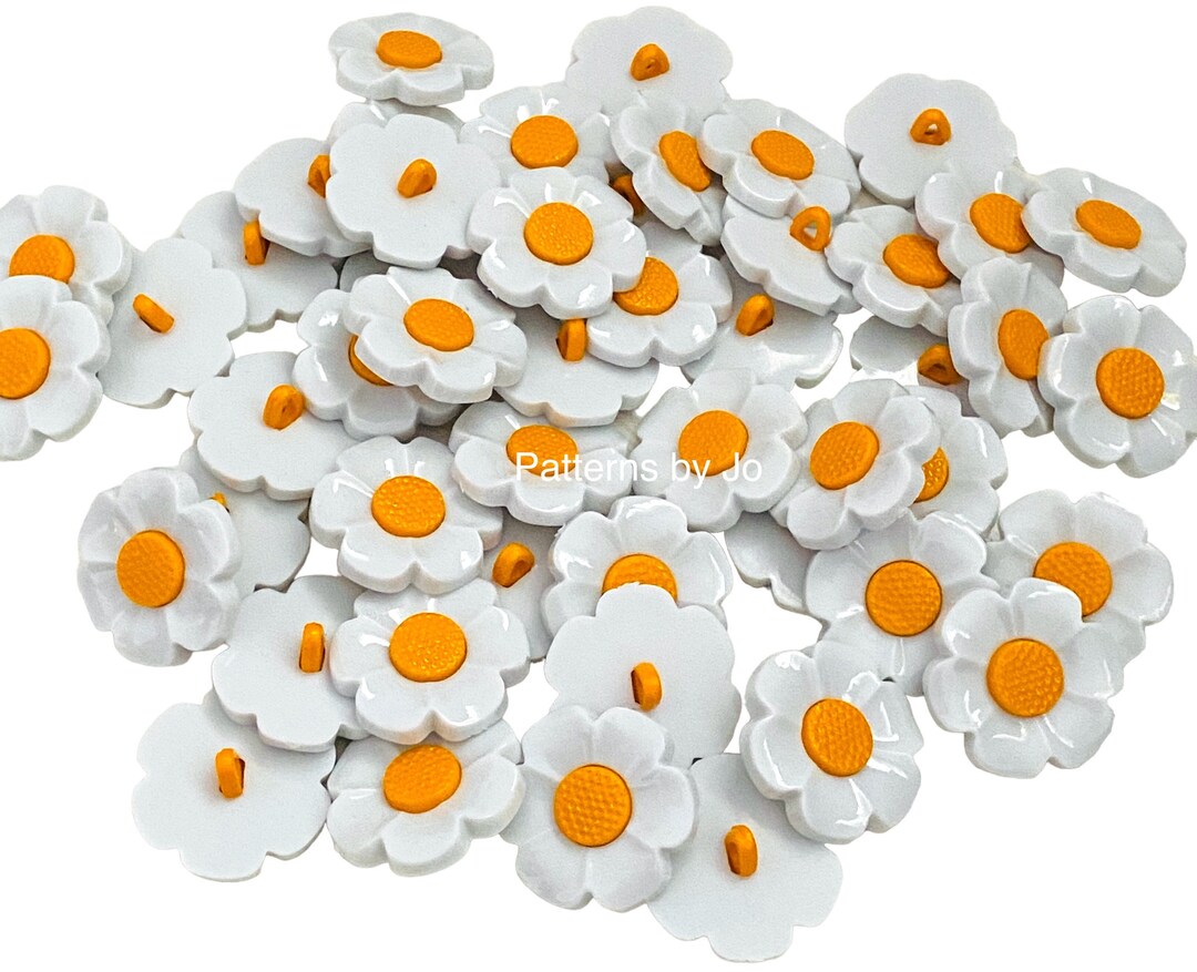 10 White Daisy Flower Buttons Large 23mm - 2.3cm Diameter - Etsy