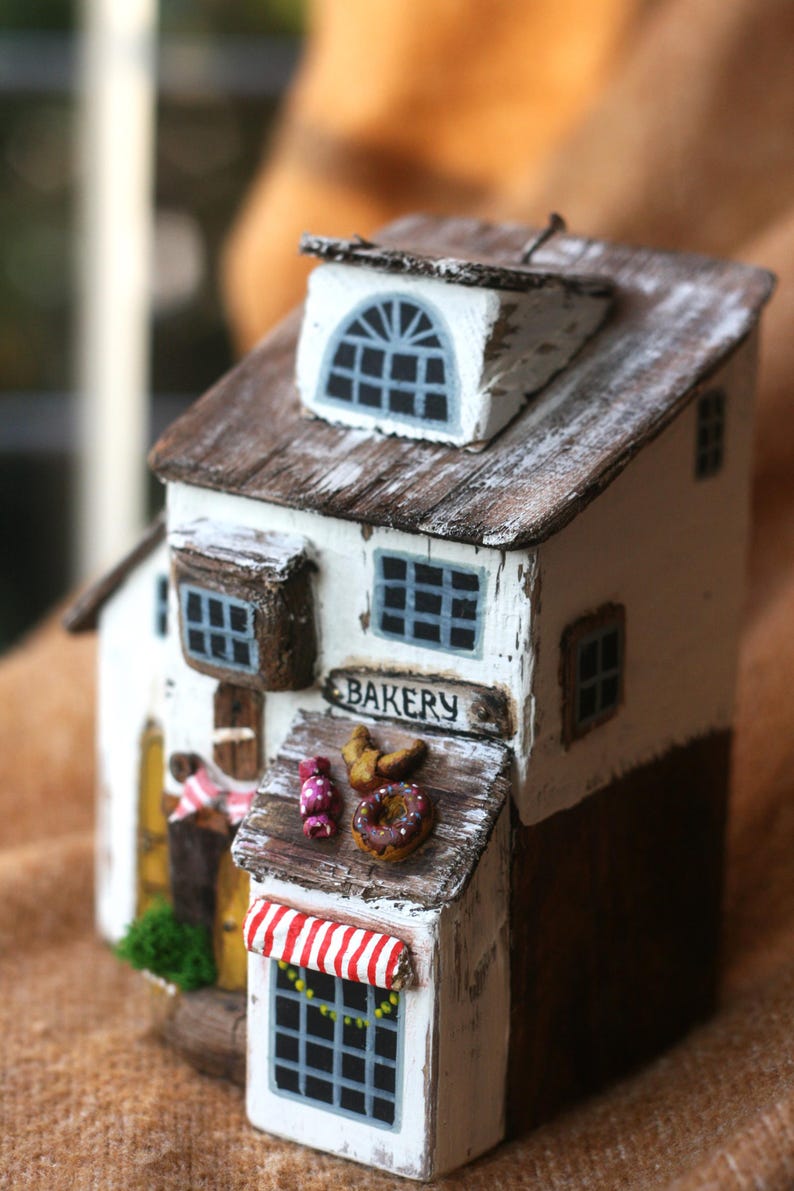 Miniature Wood Bakery House: Decorative Bookends - Etsy