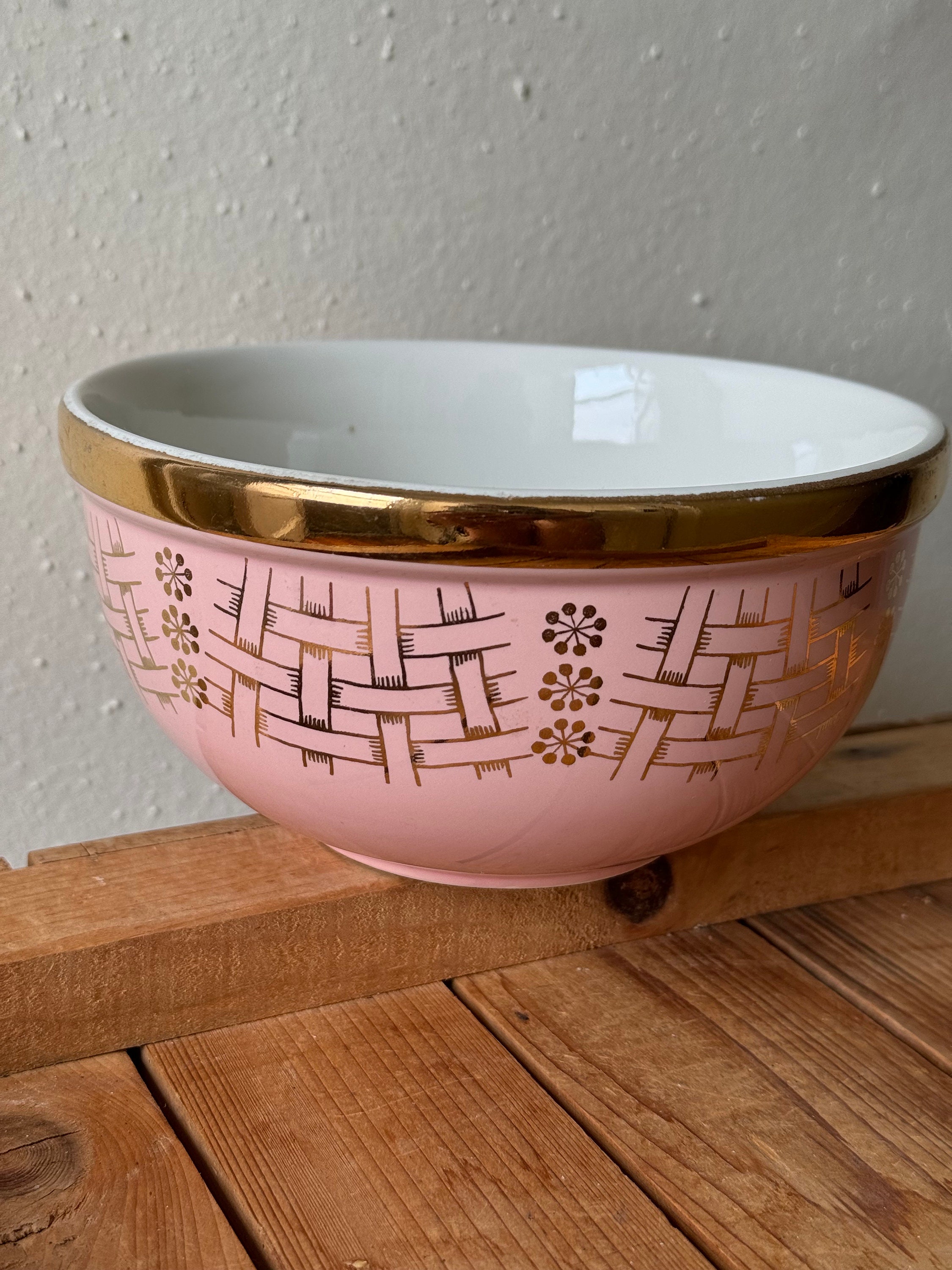 HALLS Pink With Gold Design, Superior Quality Kitchenware, Made in USA ...