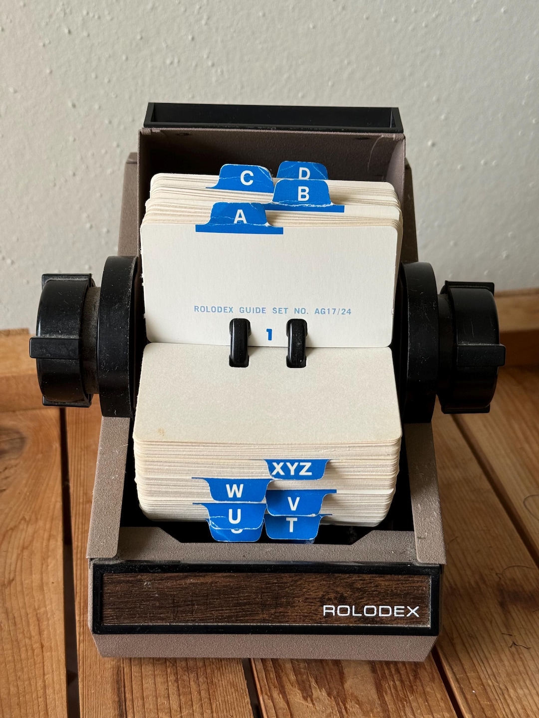 Rolodex A-Z Contact Address File Cards, Metal Case and Cover, Brown ...