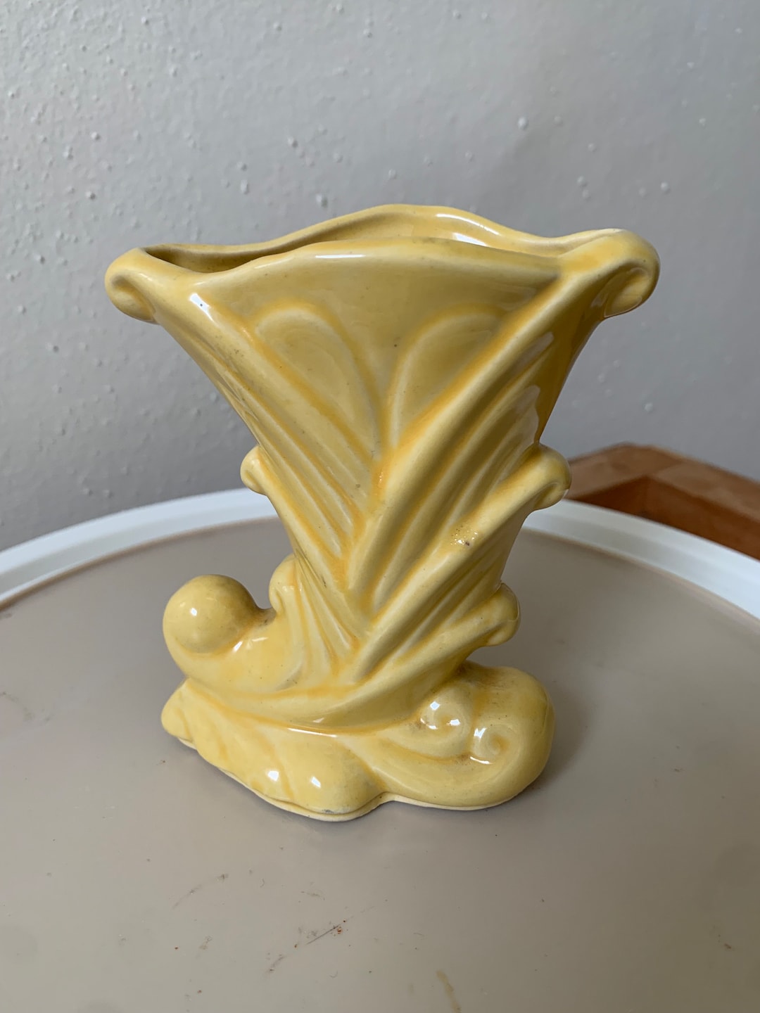 Yellow Cornucopia USA Pottery Vase, Small Size, #835 USA - Etsy