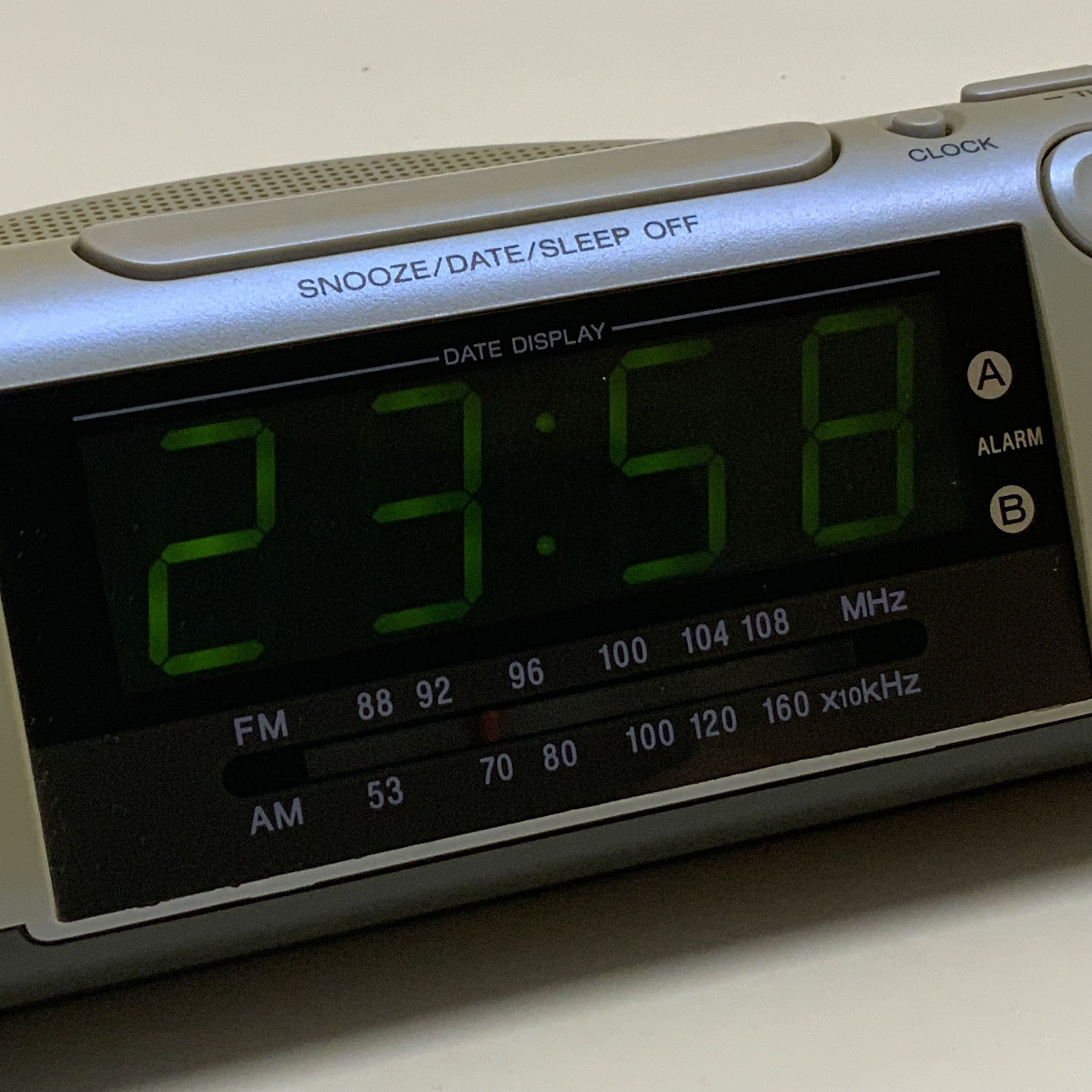 Sony ICF-C470L Radio Sony Clock Radio 80s and 90s Alarm Clock EU Power ...