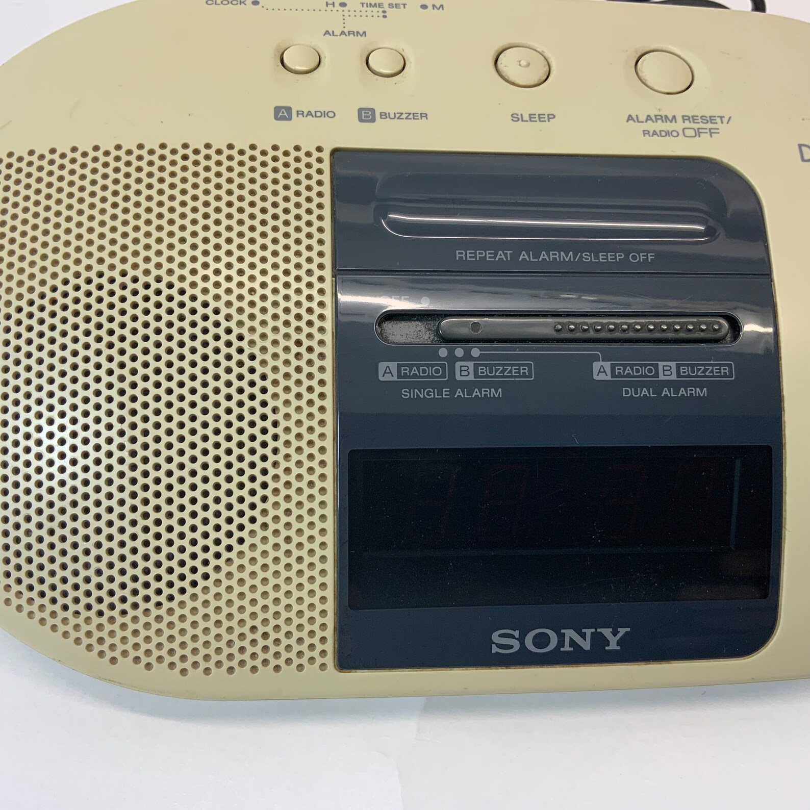 Vintage Electronics | Radio | Sony | Clock Radio | 80s and 90s | Alarm ...