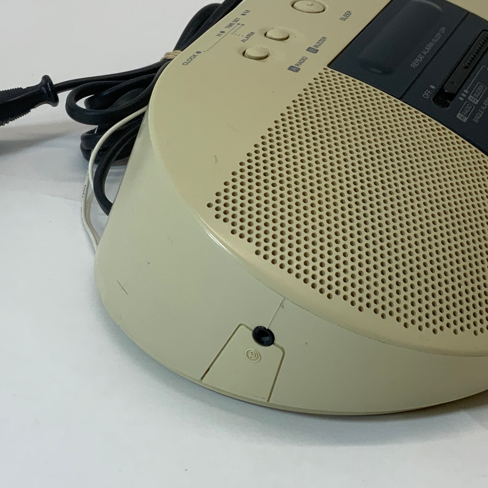 Vintage Electronics | Radio | Sony | Clock Radio | 80s and 90s | Alarm ...