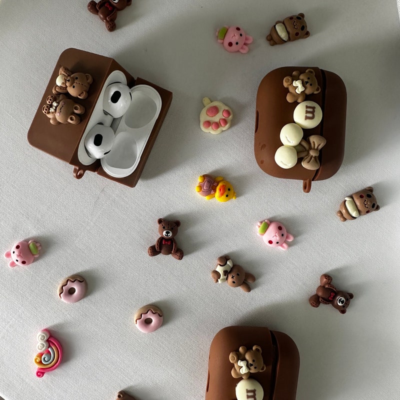Bear AirPod Case - Etsy
