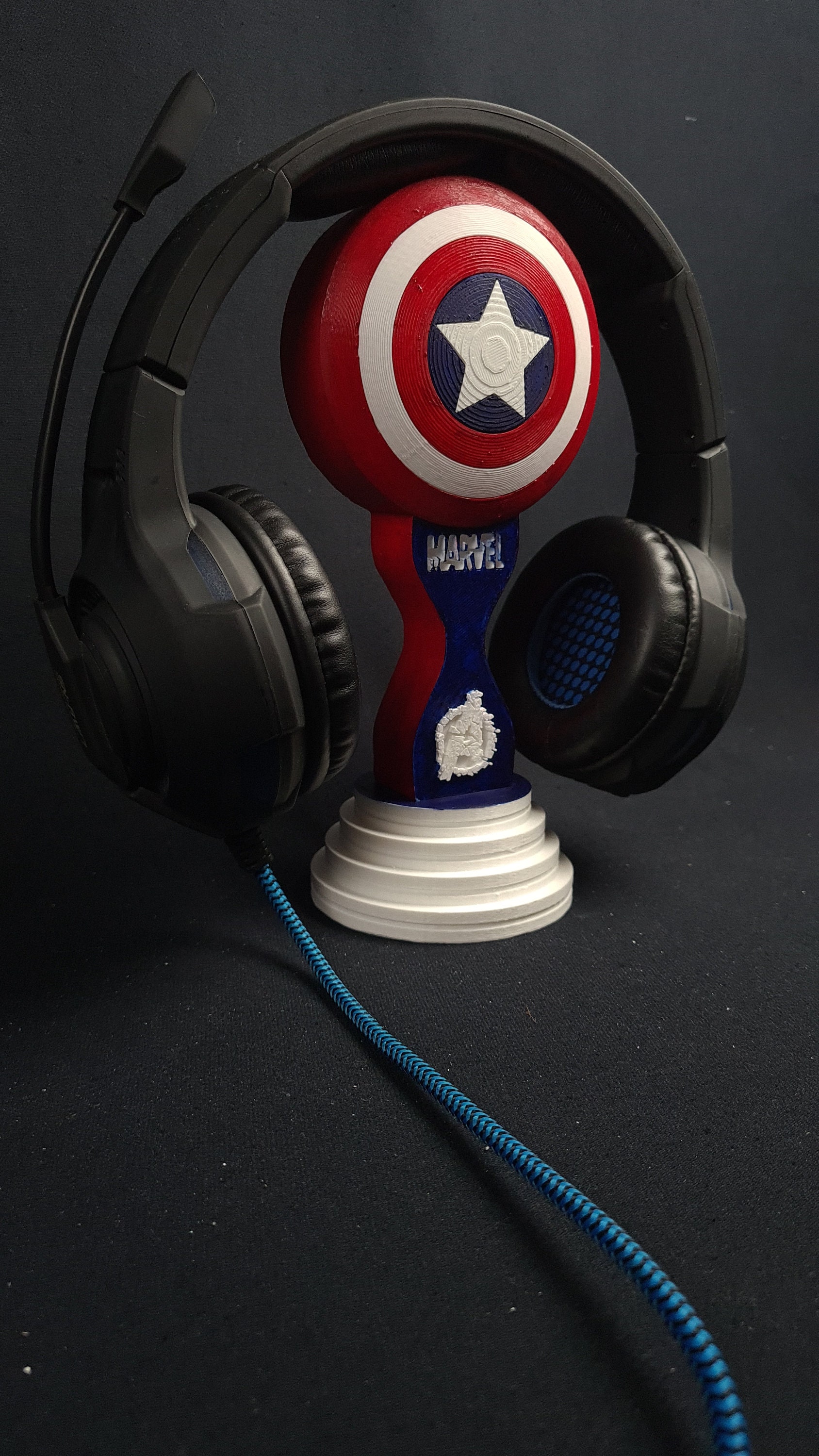 Captain America Headphone Stand / Headphone Holder / Gaming - Etsy