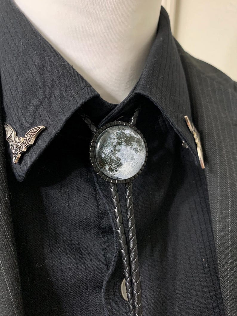 Moon Phase Bolo Tie (all Black Everything) - Etsy