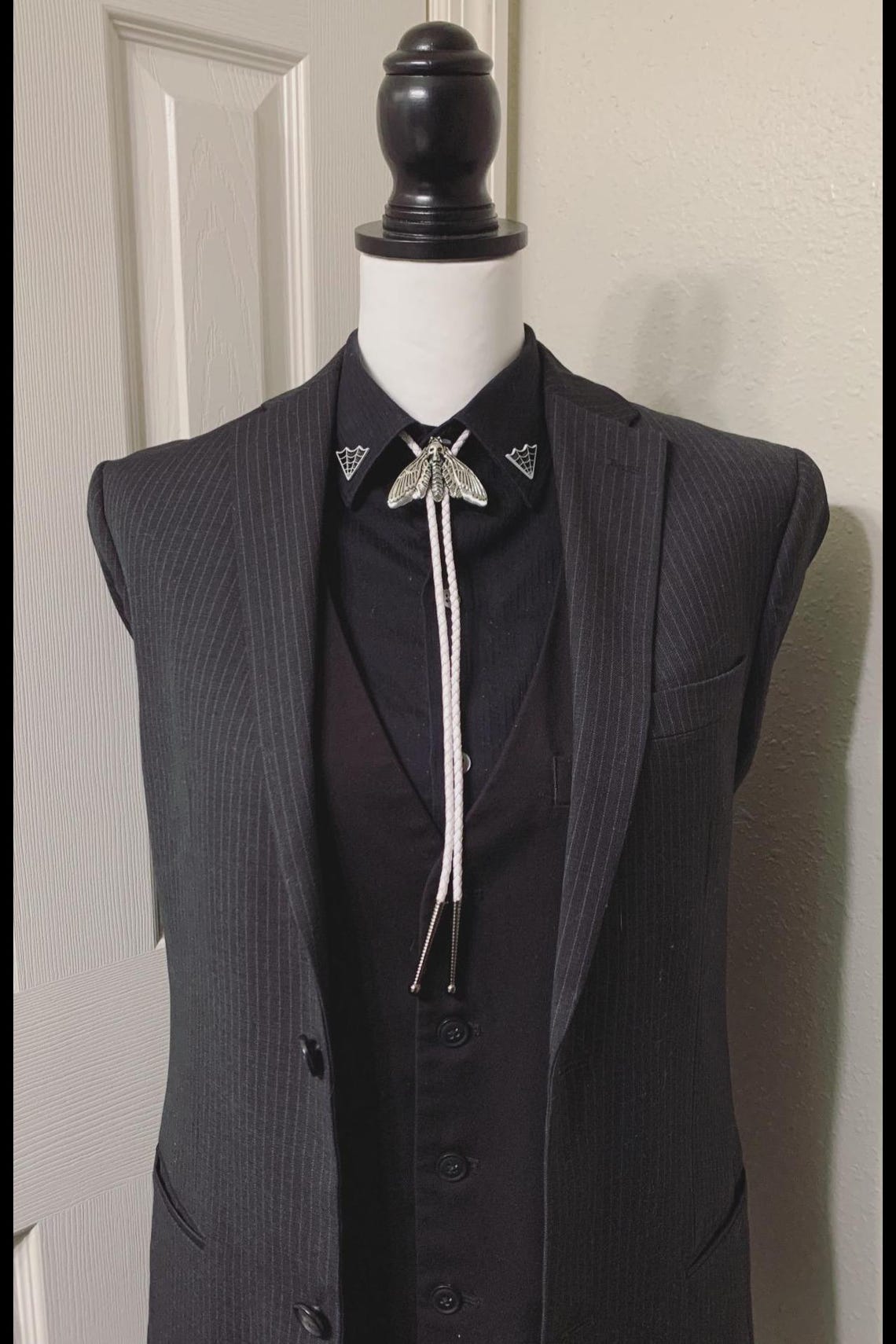Moth Bolo Tie/ Whiteout - Etsy