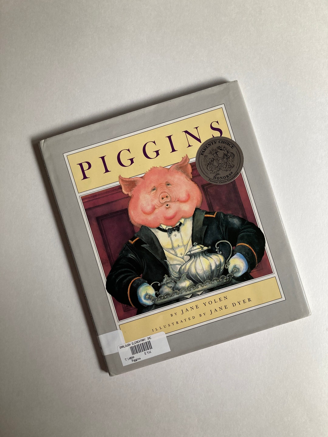 1987 Piggins by Jane Yolen, Illustrated by Jane Dyer, Ex-library ...