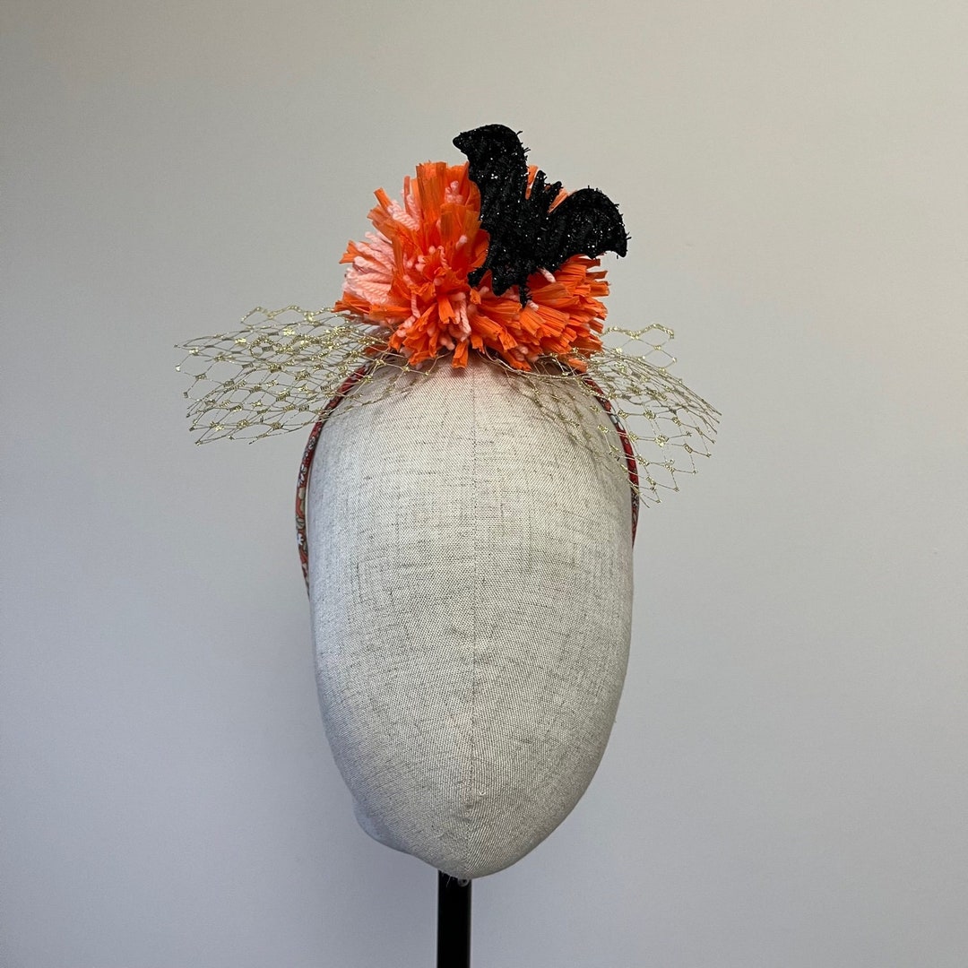 Fun Halloween Batty Headpiece With Pompom, Veiling and Bat Cute ...