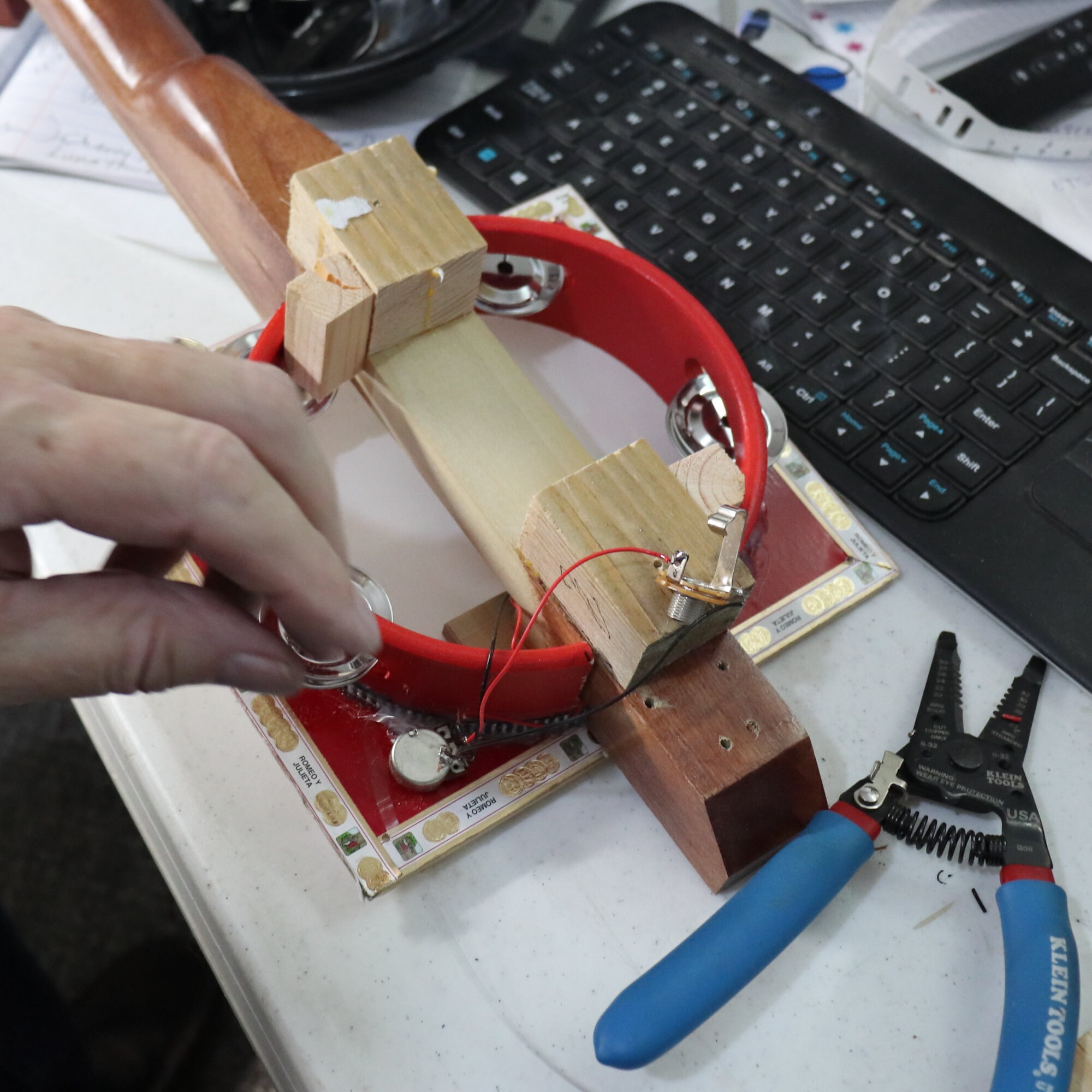 Handcrafted Cigar Box Banjo, 4-string Instrument, Folk Music Lover Gift ...