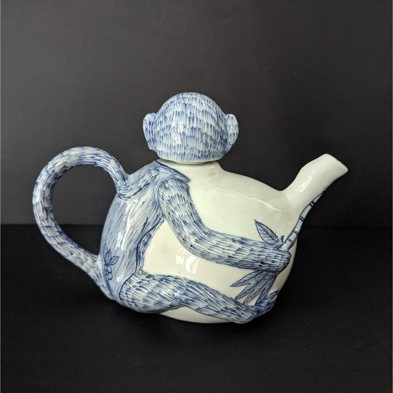 Vtg Blue and White Chinoiserie Monkey Teapot Grandmillenial Style Made ...
