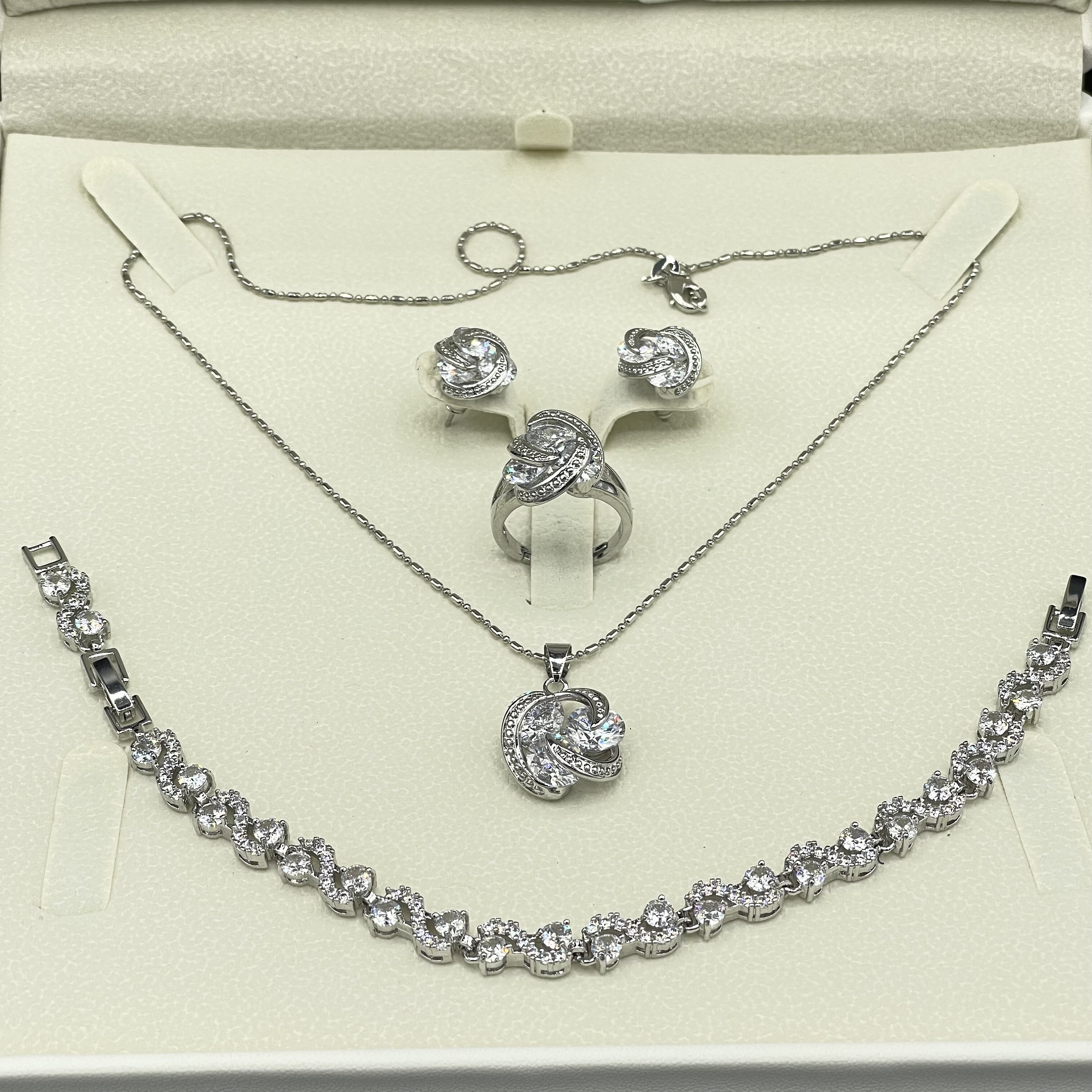 Jewellery Sets for Women Wedding Bridal Jewellery Set With Necklace ...