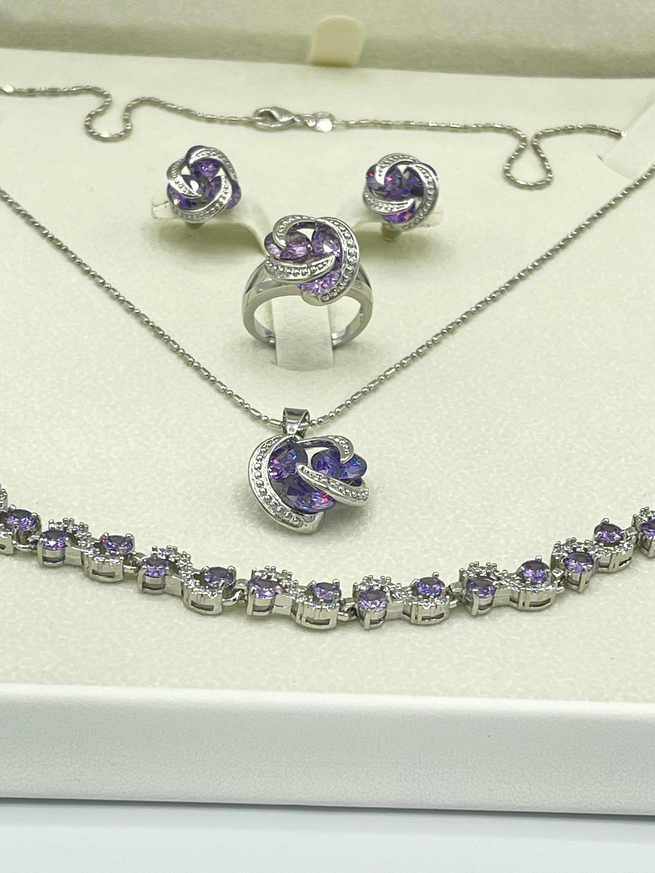 Jewellery Sets for Women Wedding Bridal Jewellery Set With Necklace ...