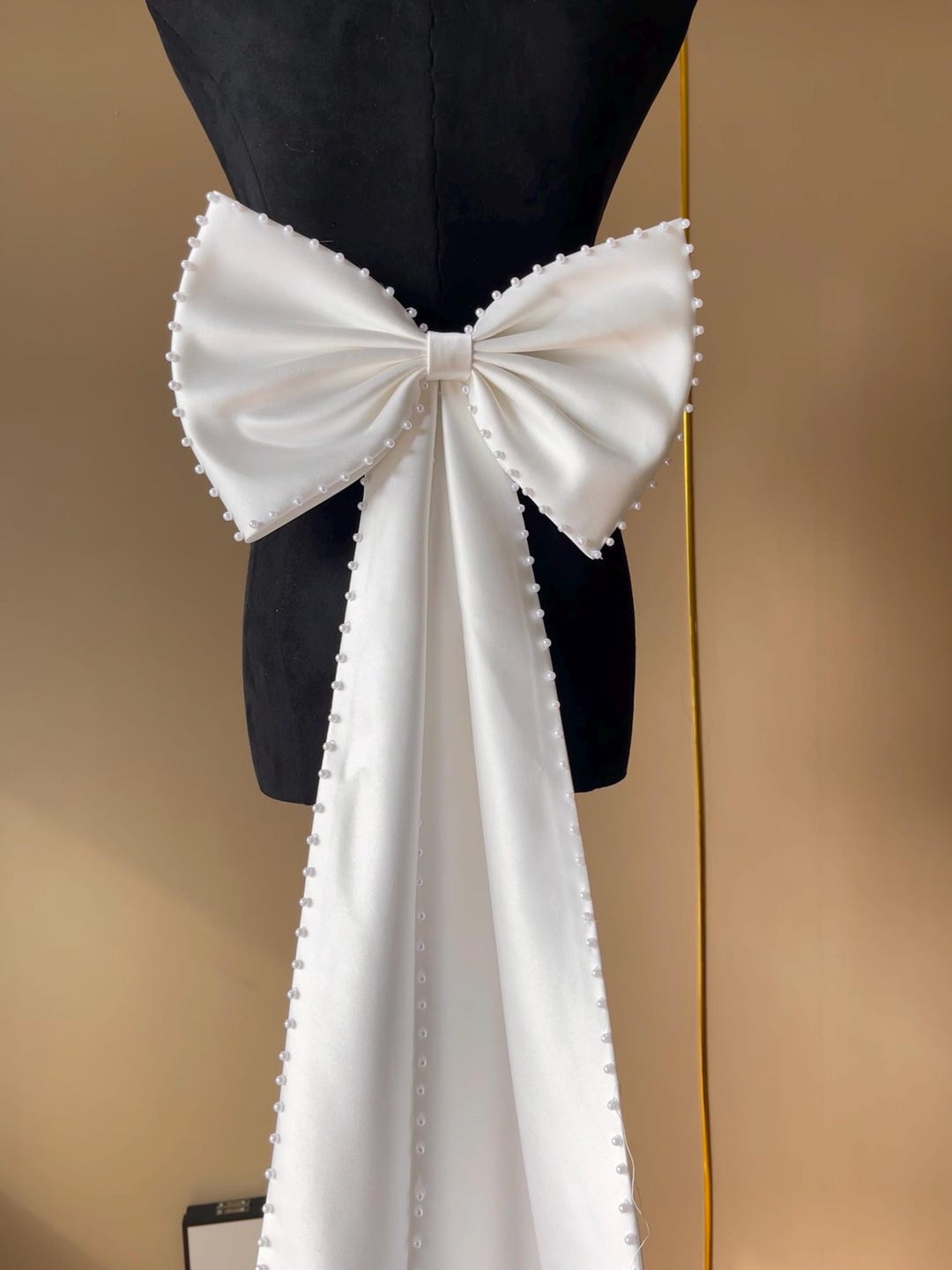Handmade Pearl Wedding Bow: Bridal Sash Accessory - Etsy