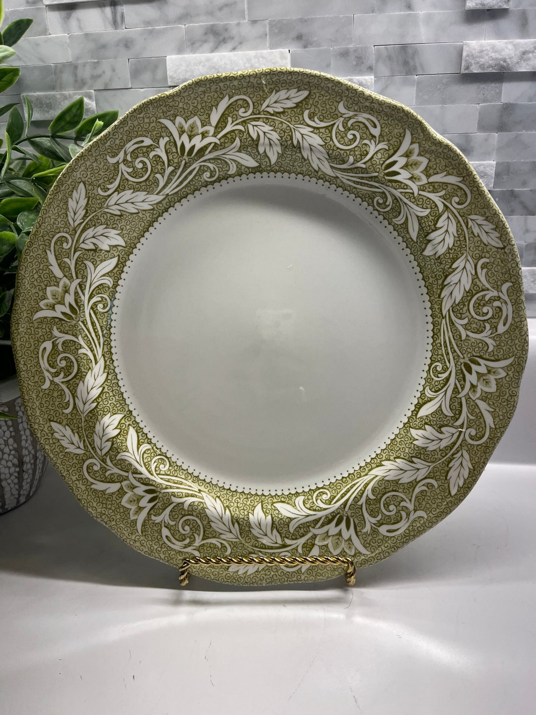 Renaissance Green Victoria Vintage Ironstone Staffordshire Dinner ...