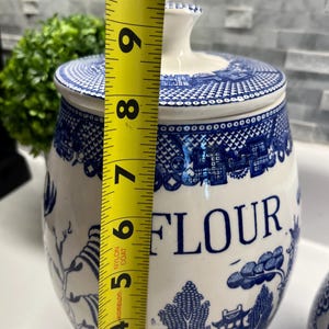 Vintage Blue Willow Flour 9” and Tea 6” Canister Set With Lids ...