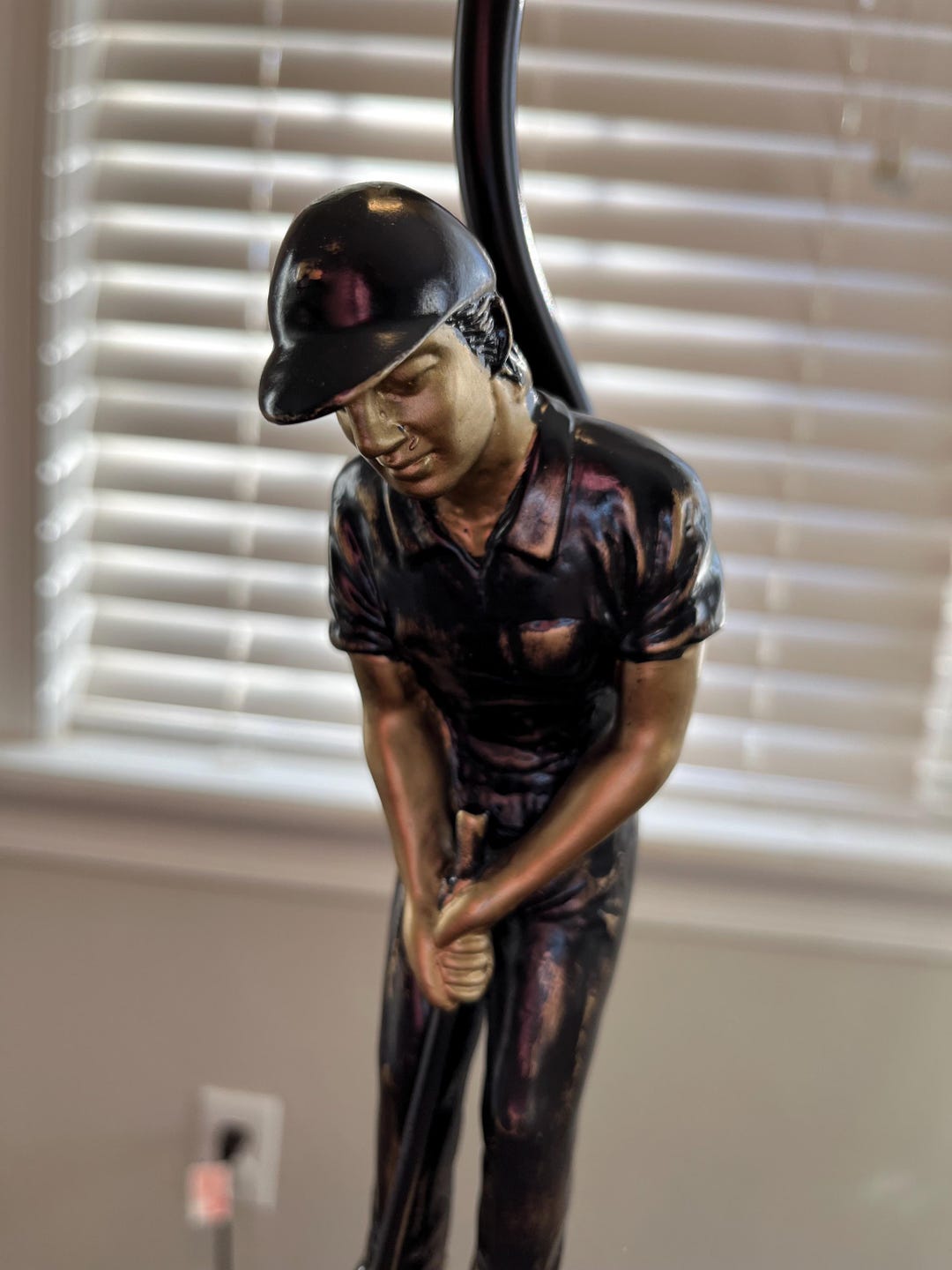 Bronze Colored Golfer With Golf Ball Statue Desk or Table Lamp 22” Golf ...