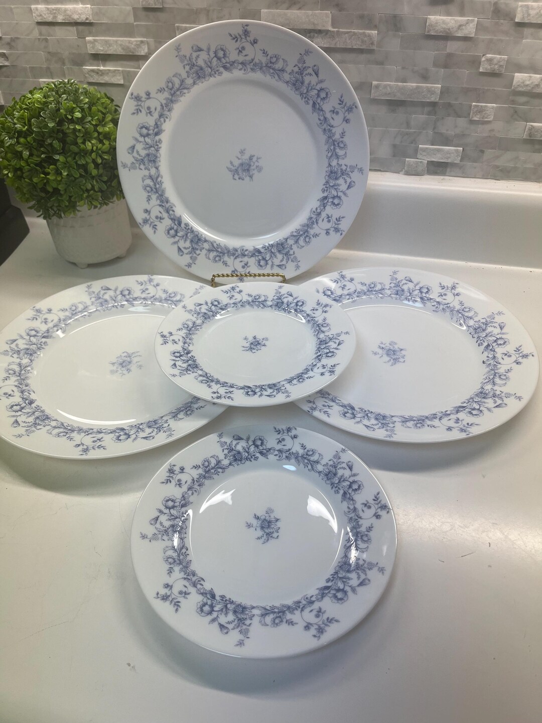 Vintage Arcopal Glenwood Blue Floral Plate Set of 3 Dinner Plates 10.75 ...