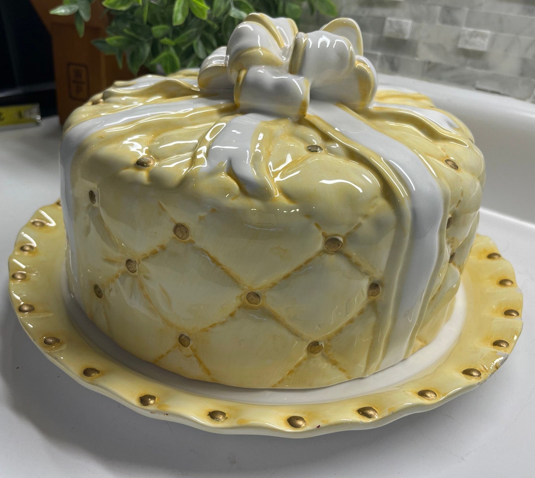Vintage Cresco Yellow Ceramic Realistic Design Cake Plate With Dome ...