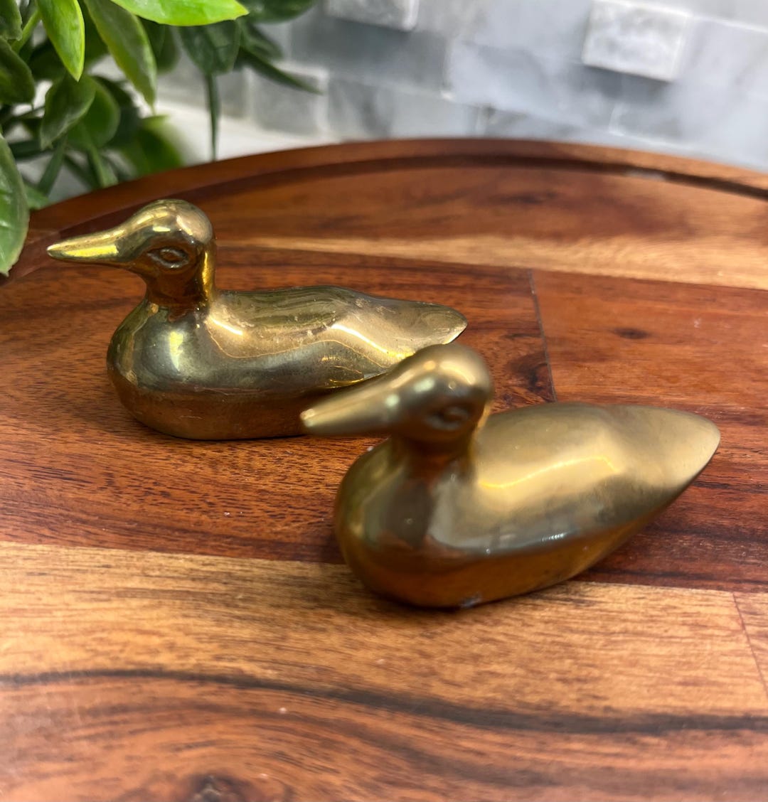 Brass Miniature Ducks. Vintage Duck Figurines Set of 2. Brass Décor. - Etsy