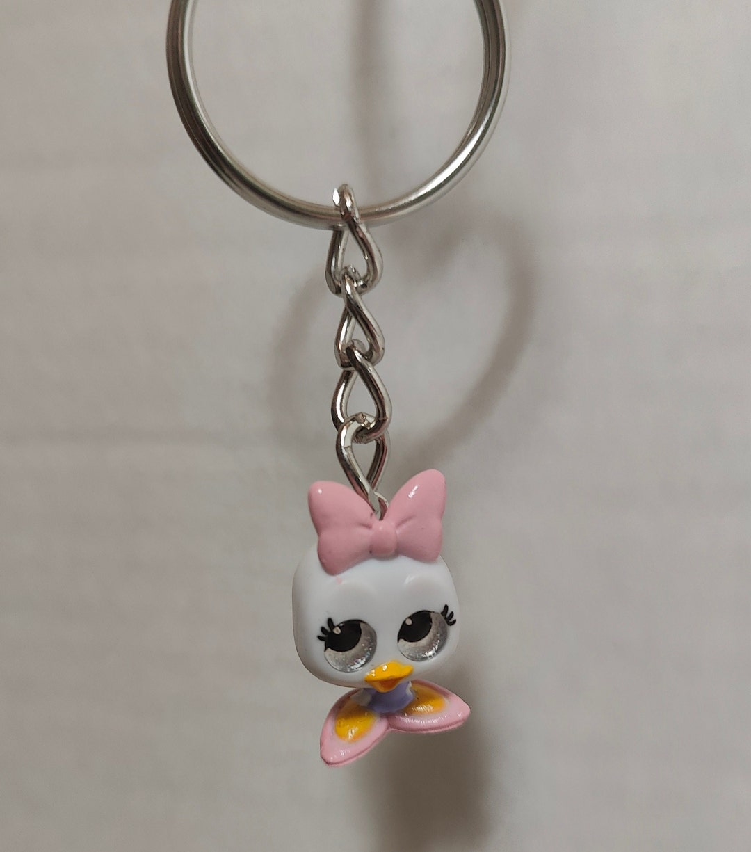 Daisy Duck Key Chain - Etsy