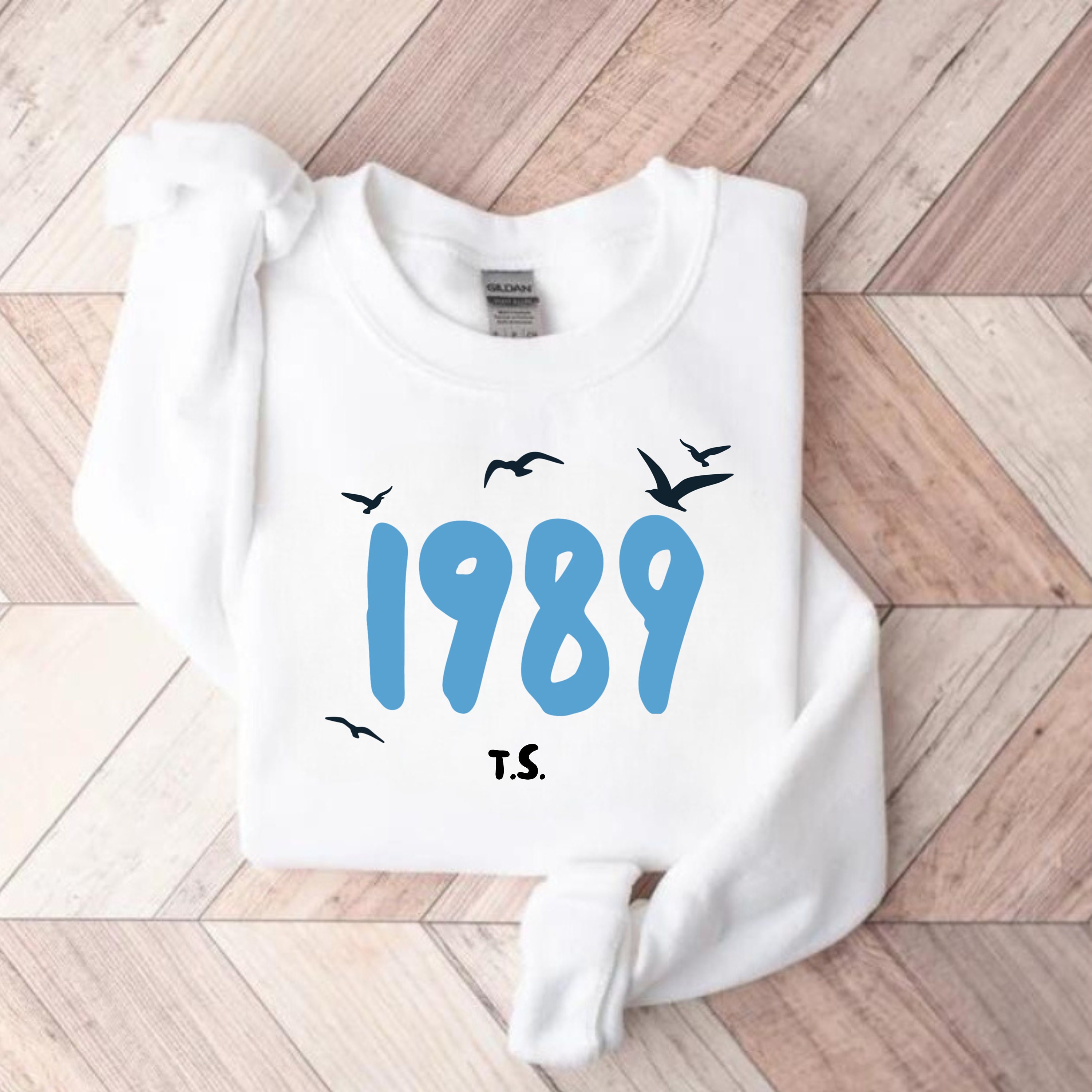 1989 Sweatshirt, TS the Eras Tour Sweater Gift. - Etsy