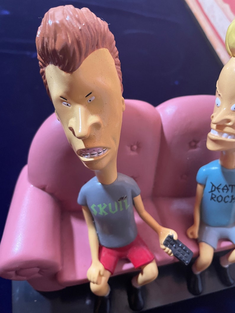 1995 Beavis and Butthead Talking Figurines on a Sofa - Etsy