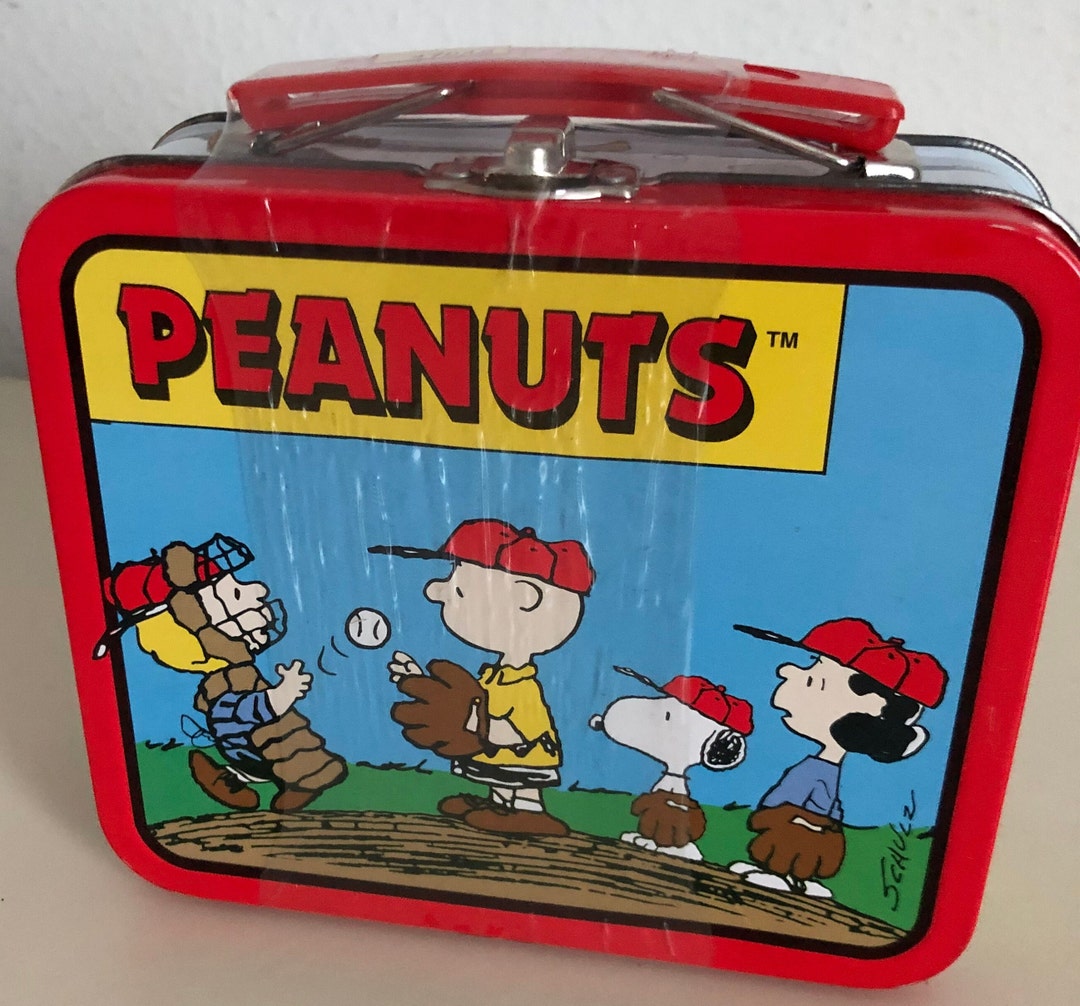Vintage Peanuts and Snoopy Baseball Tin Lunch Box. - Etsy