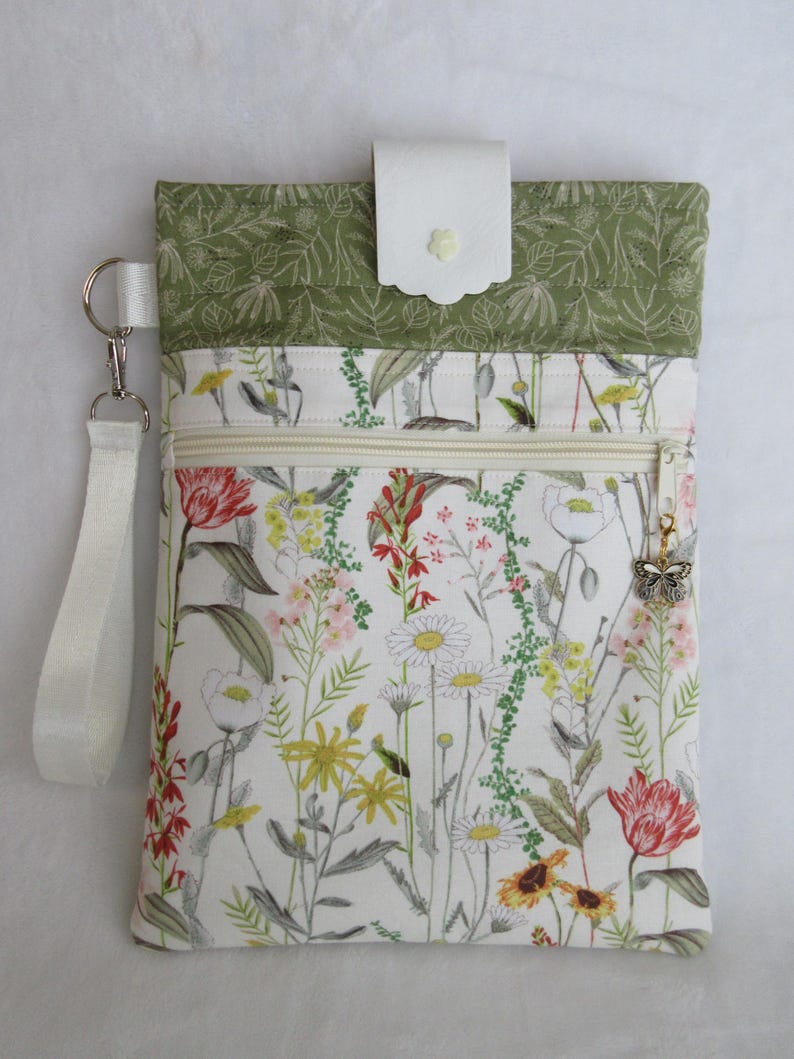 Book Sleeve With Zip Pocket, Quilted, Holds Larger Sized Books, Kindles ...