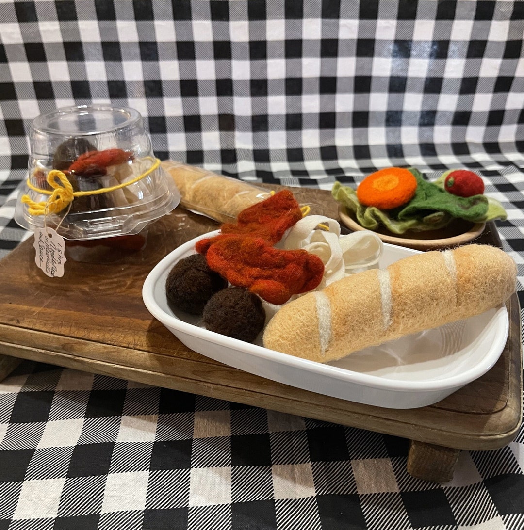 Italian Dinner Bundle - Pasta, Meatballs, W/ Baguette, Garden Salad ...