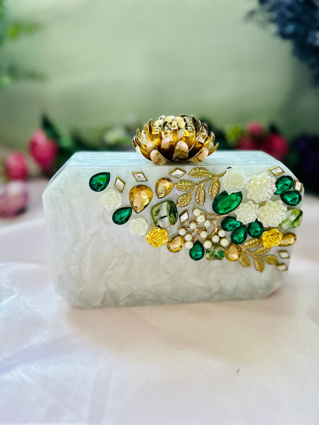Acrylic Trending Handbag stone Embellished Handbag Purse & Box Clutch ...