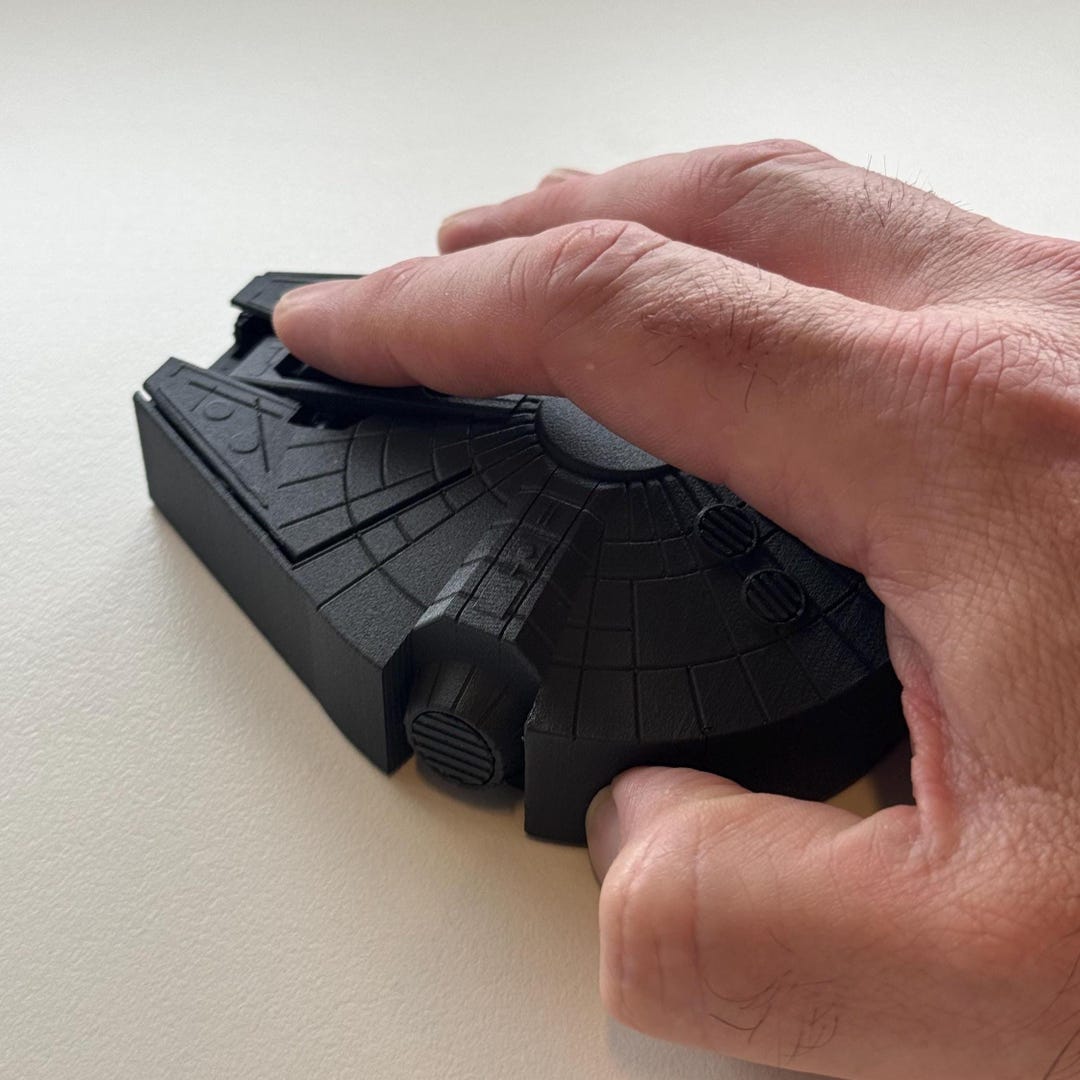 Millennium Falcon Wireless Mouse – Star Wars Gift | 3D Printed Sci-fi ...