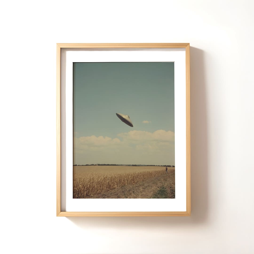 Vintage Ufo Polaroid Print, Ufo Vintage Photo, Close Encounters ...