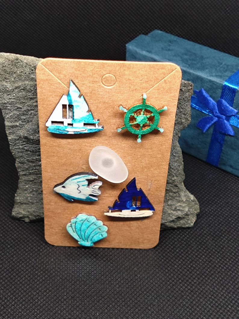 Nautical Wooden Pin Badges: Seaside Beach Accessories, Set of 6 - Etsy