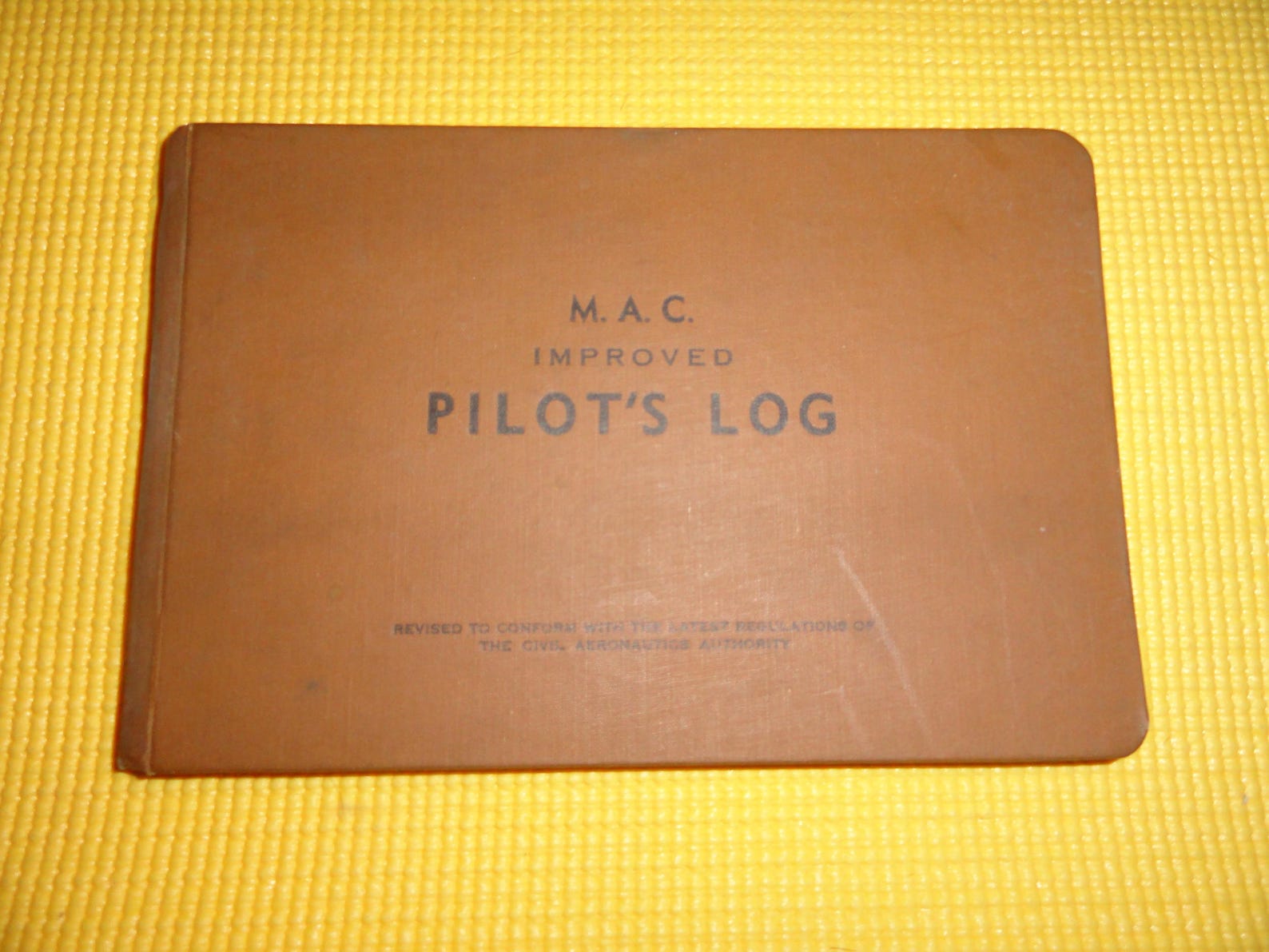 1943 Pilots Log Book E. ST Louis Airfield in a 1930s Dart GW 2 Seater ...