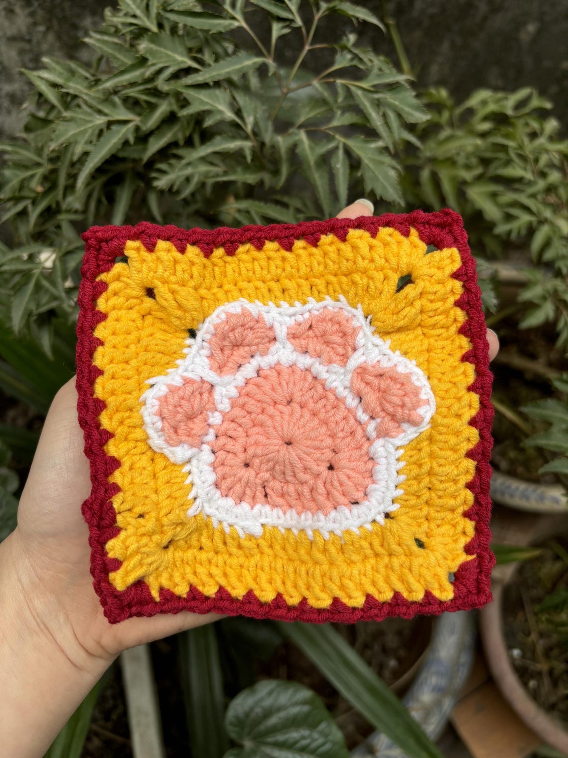 Paw Print Granny Square Crochet Pattern | US Terms, Video Tutorial (PDF ...