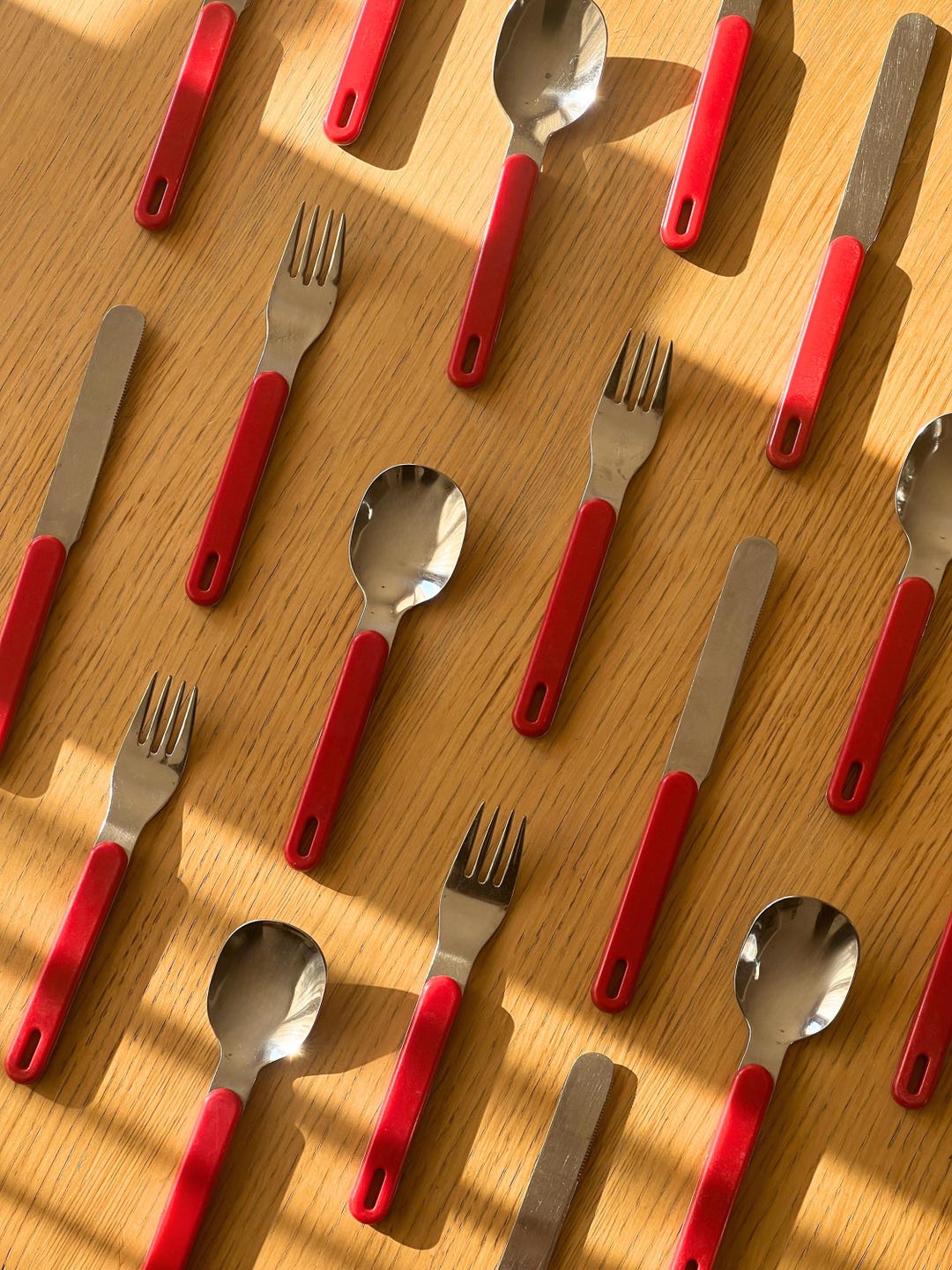 Vintage Red Plastic Handle Cutlery Set, Aesthetic Cutlery, 18/10 ...