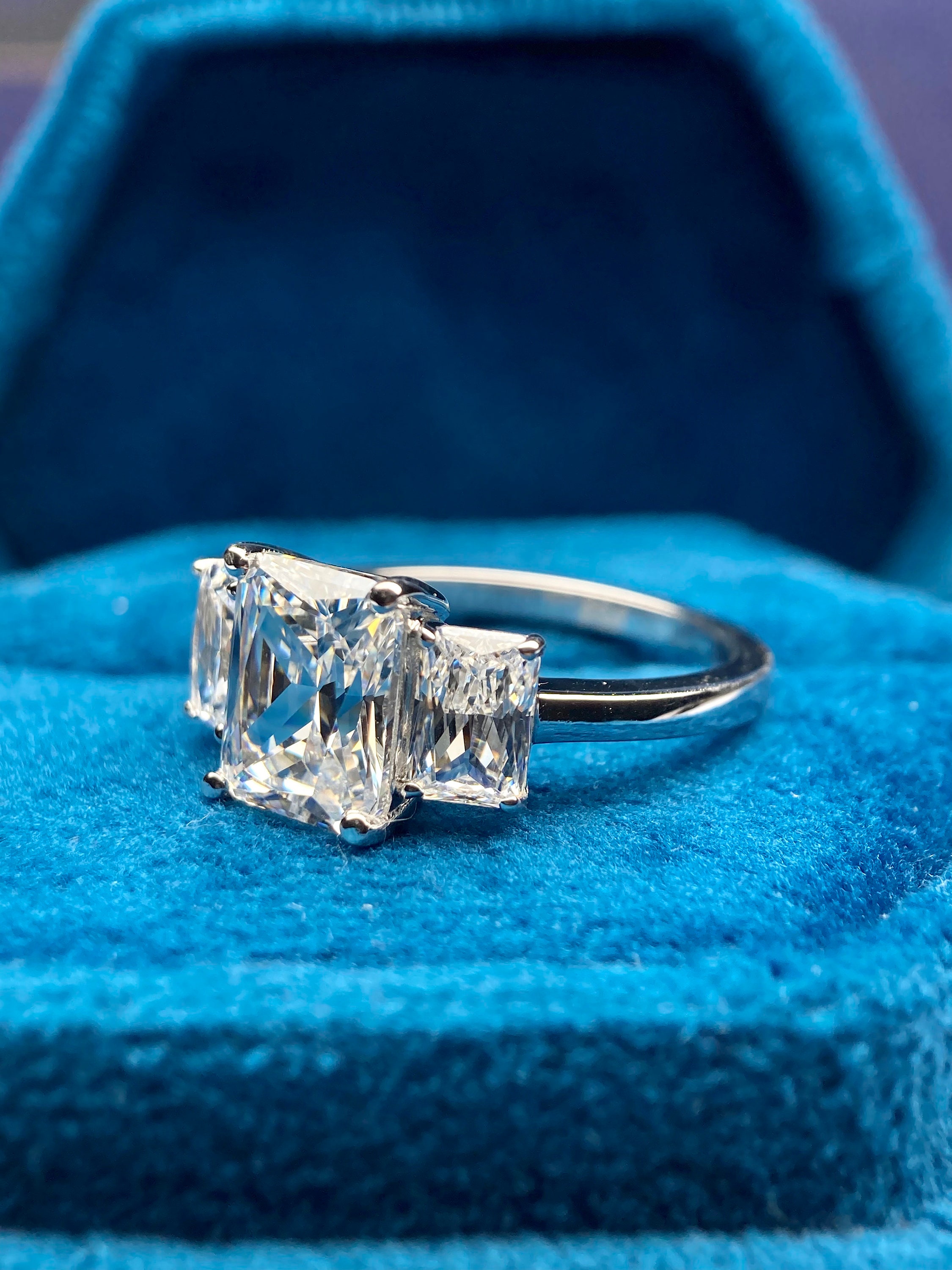 4 TWC Radiant Cut Moissanite Diamond Engagement Ring in 14K/18K Gold ...