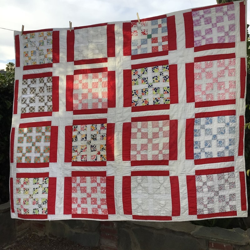 Schoolhouse Quilt - Etsy