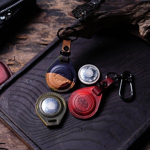 Customized Leather AirTag Keychain Holder - Engraved AirTag Cover for ...