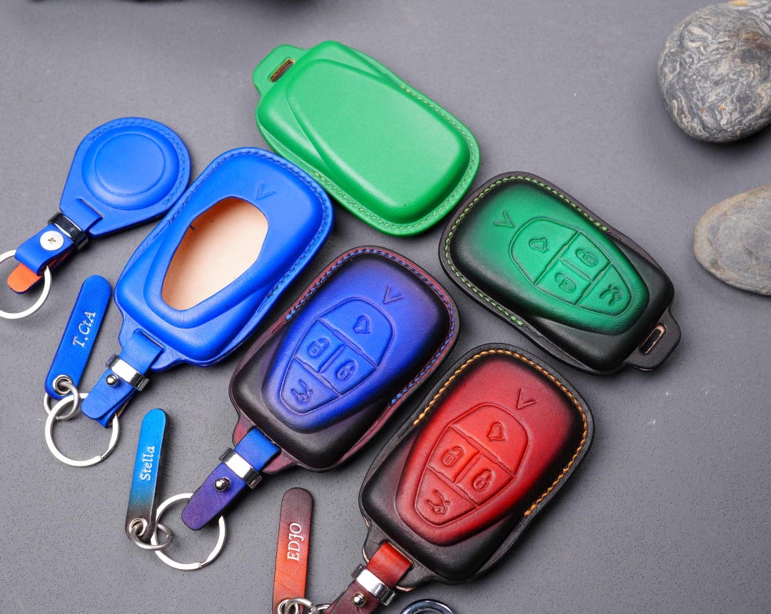 2024 Vinfast VF9 Plus & VF9 Eco Key Chain - Leather Cover for Vinfast ...