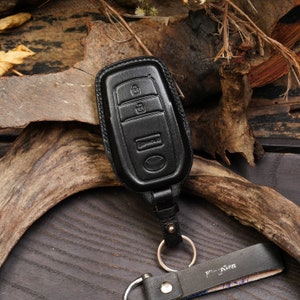 Toyota Corolla GR 2023-2024 Handcraft Leather Key Fob Cover Key Chains ...