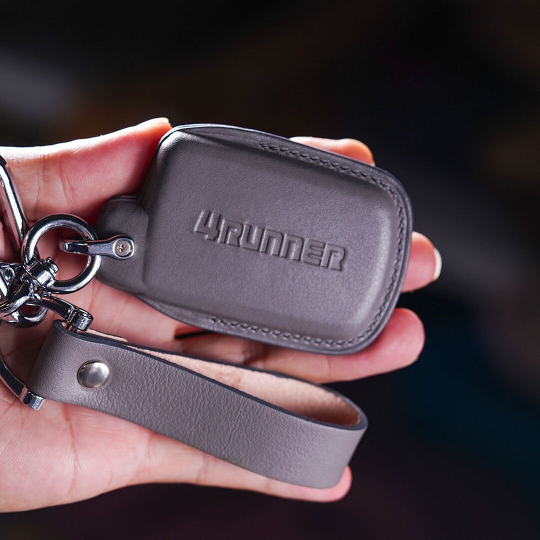 Leather Key Fob Cover for 4runner, Tacoma, Tundra, RAV4, GT86 2018-2023 ...
