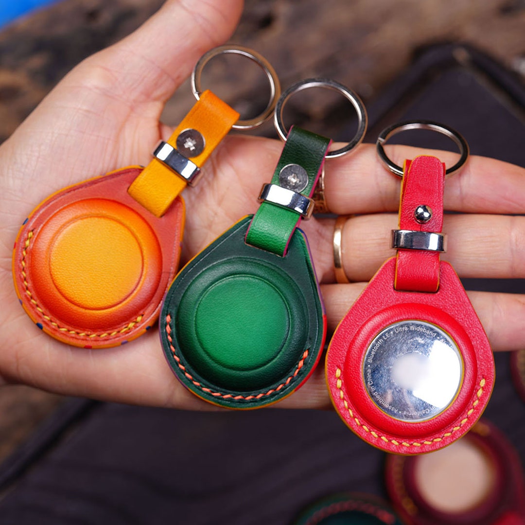 Custom Engraved AirTag Keychain Case - Personalized Leather Holder for ...